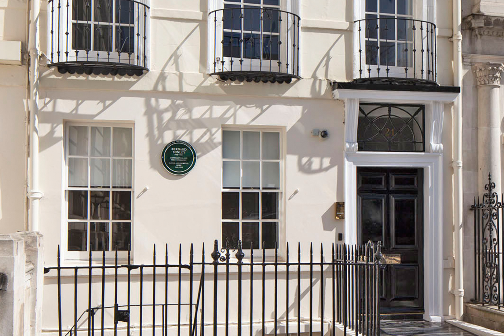 24 Berkeley Square - Queensgate Investments